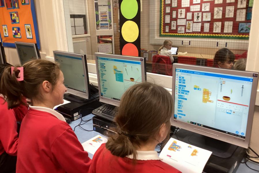 Scratch Coding | Broadbent Fold Nursery & Primary School